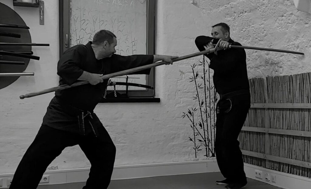 Sōjutsu Jūmonji Yari 十文字槍 | Bujinkan Furyu Dojo e.V. – Schule für ...